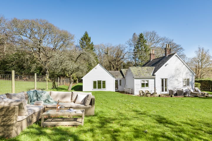 Oak Tree Cottage, Eyeworth - Fordingbridge