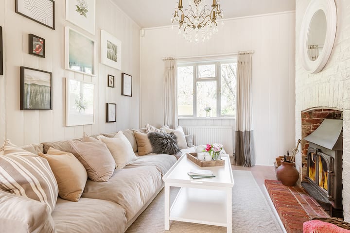 Oak Tree Cottage, Eyeworth - Fordingbridge