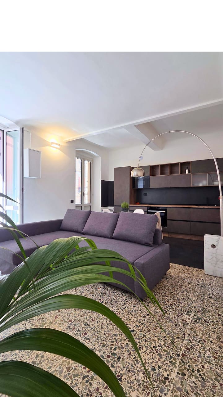 Casa Ferrari: Appartamento Nel Cuore Della Spezia - La Spezia