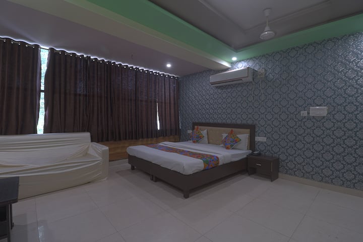 Standard Room At Hotel Tavooza Formely Sumangal - Gwalior