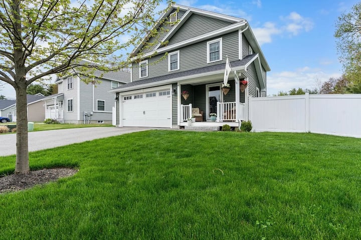 The Neighborhood Nest - South Portland, ME