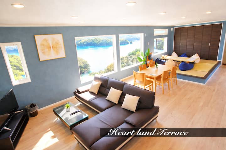 【ビーチまで徒歩圏内】最大8名・寝室2部屋・広々快適な1棟貸切・窓から伊勢志摩の自然豊かな景色 - 志摩市