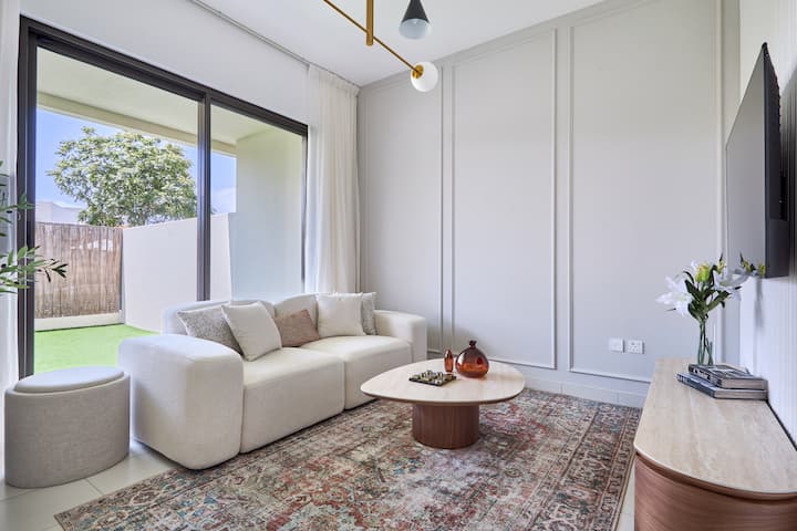 Elegant 3br + Maid's  W/ Backyard In Emaar South - Dubai