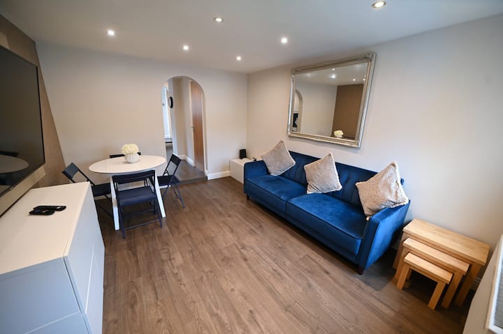 Modernised Cottage In Hatfield Close By University - St Albans