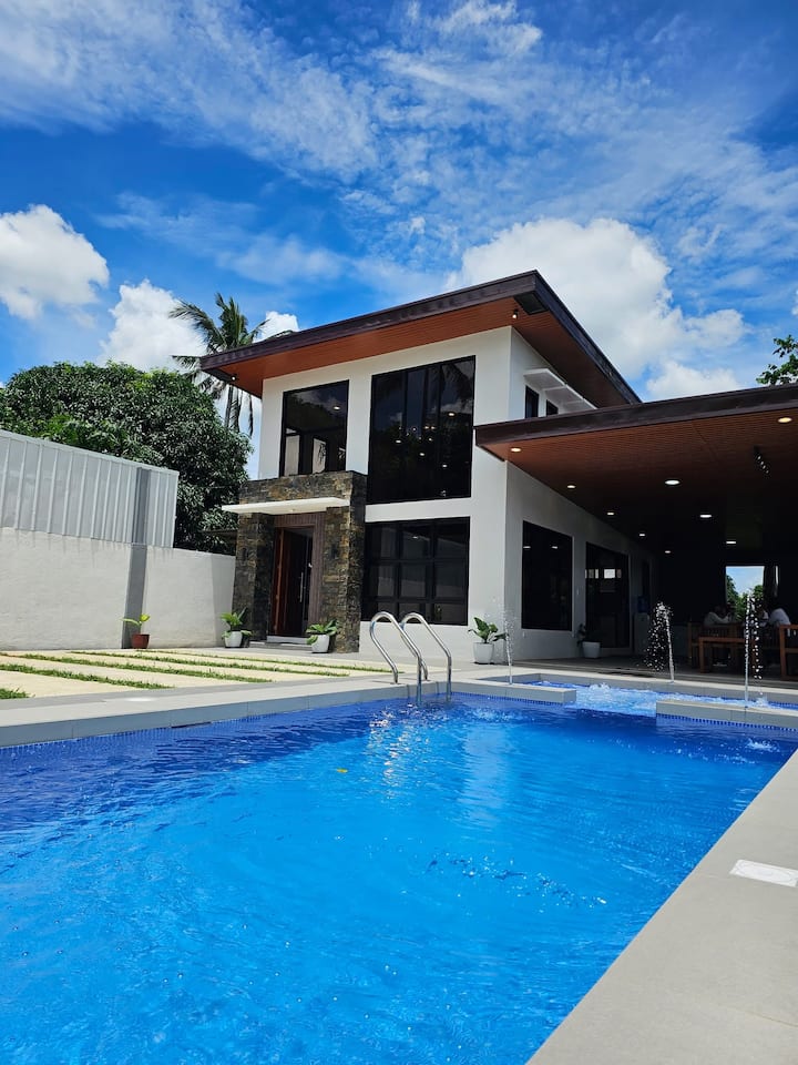Casa Victoria Nature Private Resort - Dasmariñas