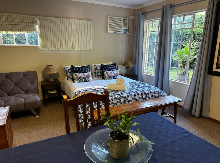 The Olive Tree Guest Suite @ Tranquility Town Stay - Winterton