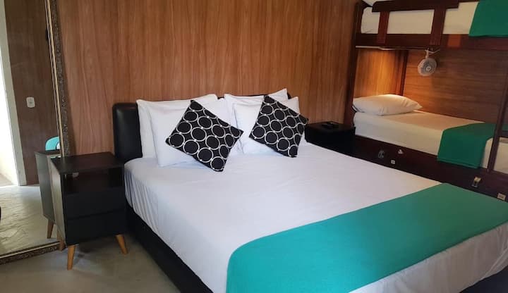 Arraial: Suíte C/ Ar A 150m Da Praia Dos Anjos - Arraial do Cabo