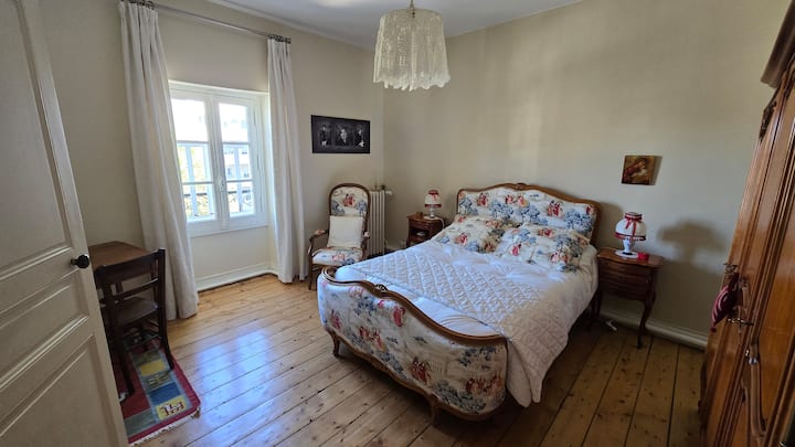 Chambre D'hôte Spacieuse - Le Mans Centre. - Le Mans