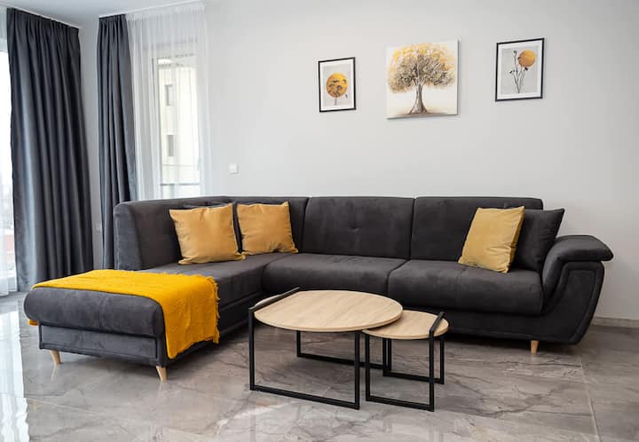 Spacious 2br In Phenix Palace, Varna With Parking - Varna