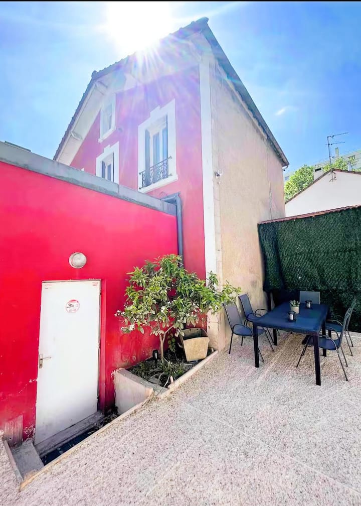 Maison 16 Pers, Sans Voisin, Terrasse, 5mn Rer B - Val-de-Marne