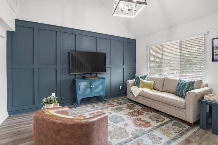 Nantucket Breeze
On Massalina Bayou - Panama City, FL