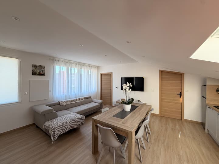 T3 De 5 Couchages Tout éQuipé Idéal Pour Famille - Nanterre