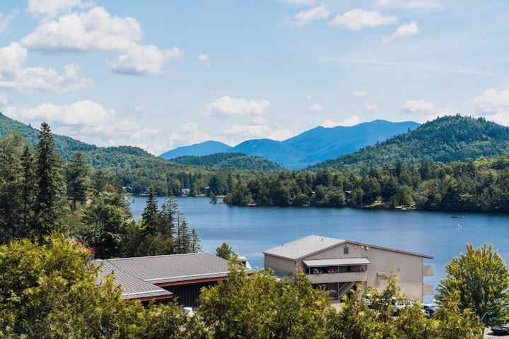 King Jr | Laurel | Adirondack Trail Days, Pets - Lake Placid, NY