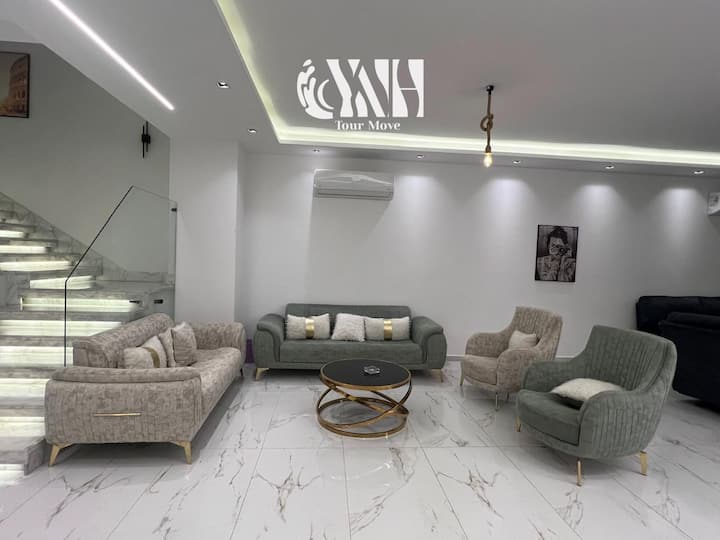 Town House For Rent In Hacienda Bay - Alejandría