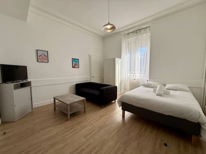 Studio Cosy - Gare - Tram & Centre - Tout éQuipé - 르망