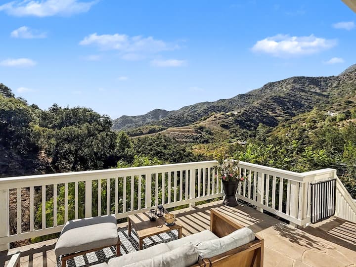 4br Foothill Estate: Topatopa Views, 5 Min To Town - Ojai, CA