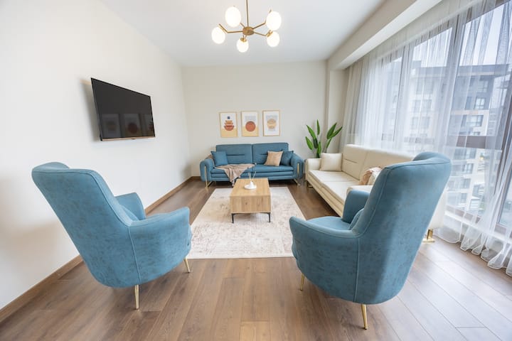 Elegant 3 Bdr Apartment With Balcony - Stambuł