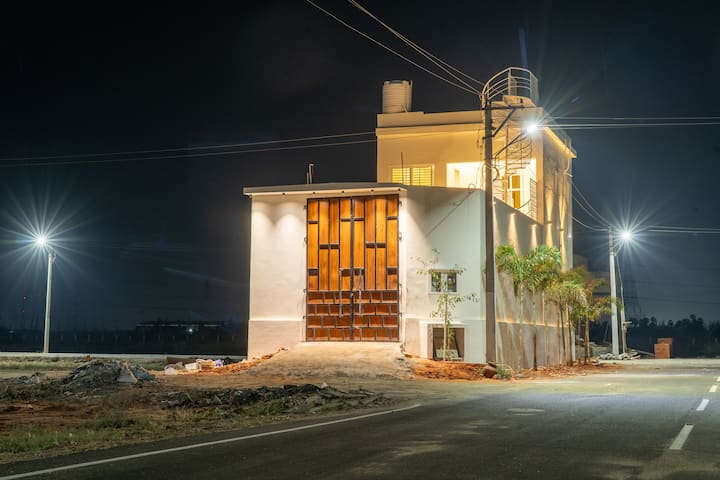 Villa Room With Lawn - Thoothukudi