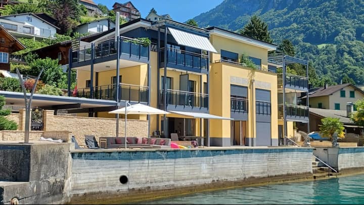 Private Lakefront Residence Lake Lucerne With Boat - Vitznau
