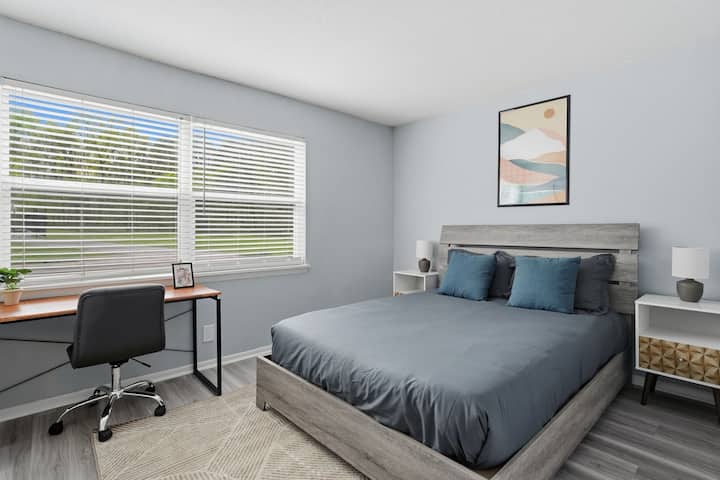 Convenient And Comfortable Living I Pool I Gym - Chapel Hill, NC