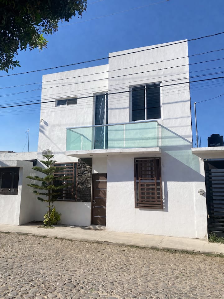 Casa En Renta Para Consultorios - San Juan del Río