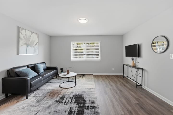 2br/2ba | Perfect For Traveling Nurses | Near Duke - Chapel Hill, NC