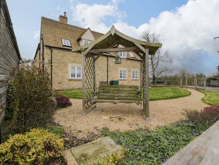 Stanbridge Cottage - Castle Combe