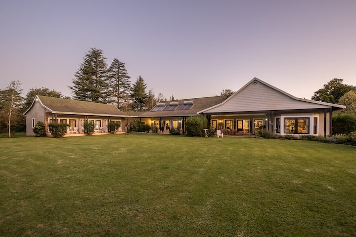 Family Home At District Road - Underberg