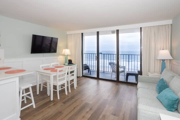 Oceanfront Bliss At Endless Summer, Nc - Carolina Beach, NC