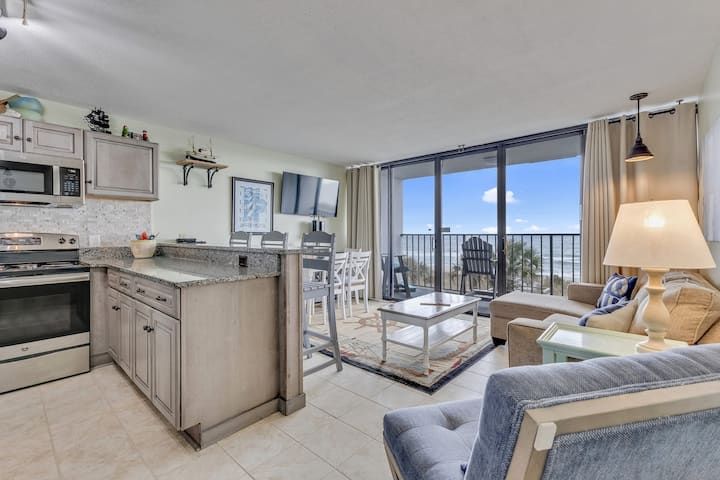 0312 Captains Quarters: Oceanfront Retreat - Carolina Beach, NC