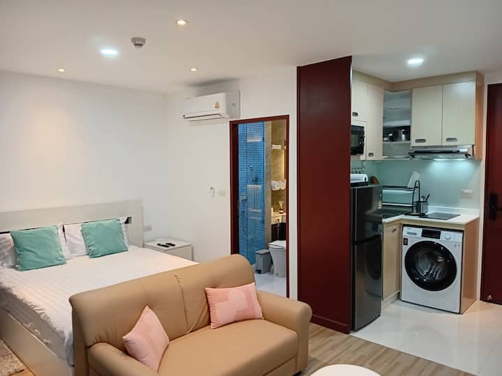 Patong Studio On The 8th Floor - 500/500 Mbps - Patong Beach