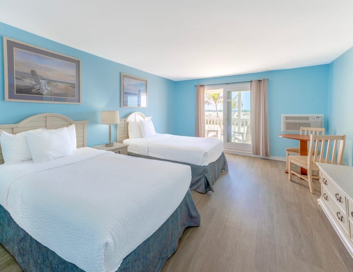 Oceanfront Double 1st Floor - 長灘島