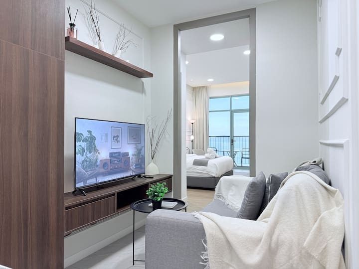 【New】bay Suites Seaview 2br Near Sicc With Balcony - Kota Kinabalu