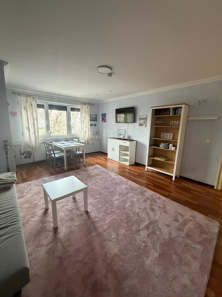 Apartment Nicole
Separates Zwei-zimmer-apartment - Baden bei Wien