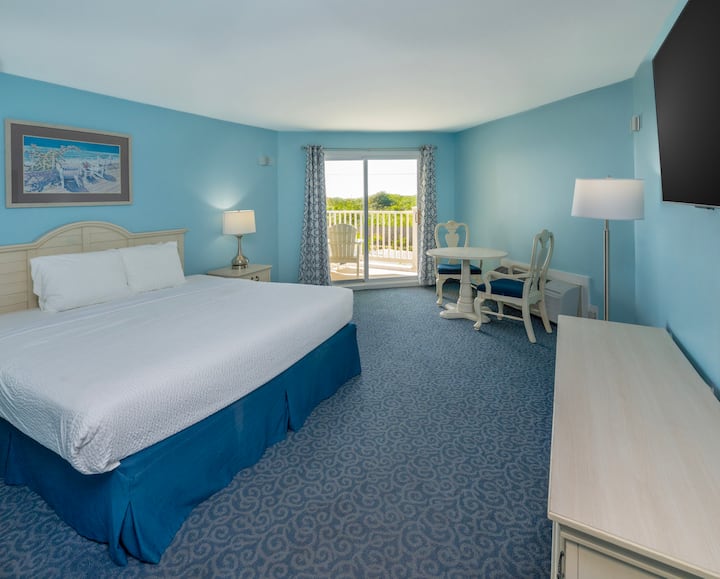 Oceanspray King With Balcony - Long Beach Island, NJ