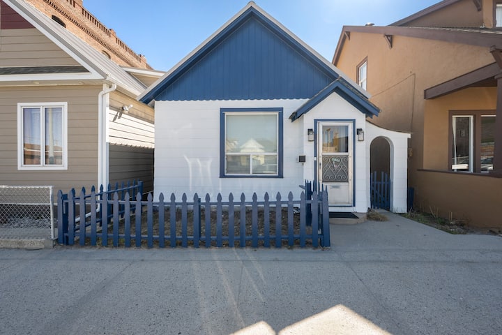 Cozy Anaconda Studio Near Main St & Hot Springs - Anaconda, MT