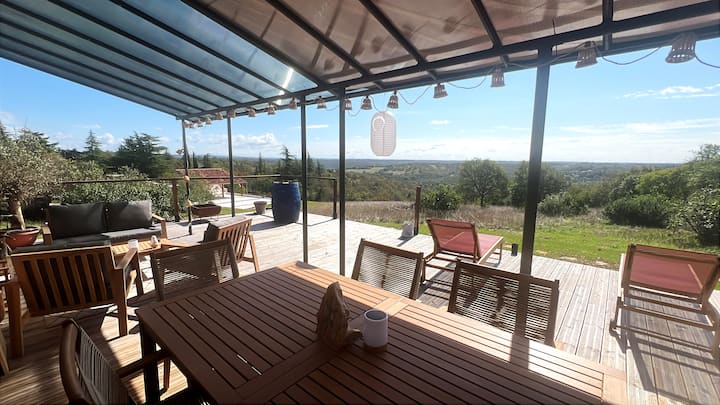 Chalet Design En Pleine Nature, Vue Exceptionnelle - Cahors