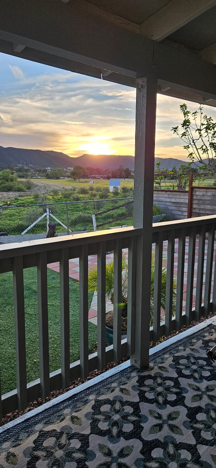 Old Town Murrieta And Close To Everything - Murrieta, CA