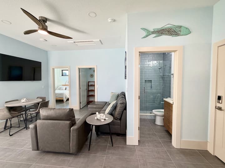 Luxe By The Sea - New Smyrna Beach, FL