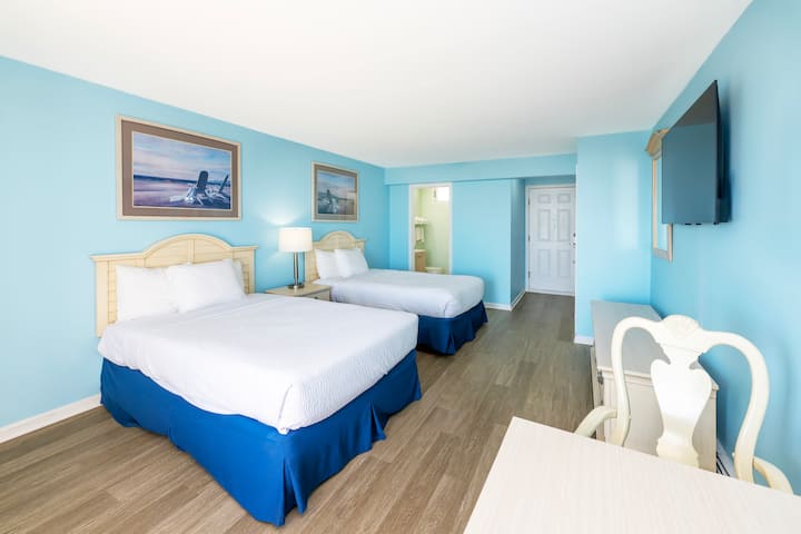 Oceanfront Double With Balcony - Beach Haven, NJ