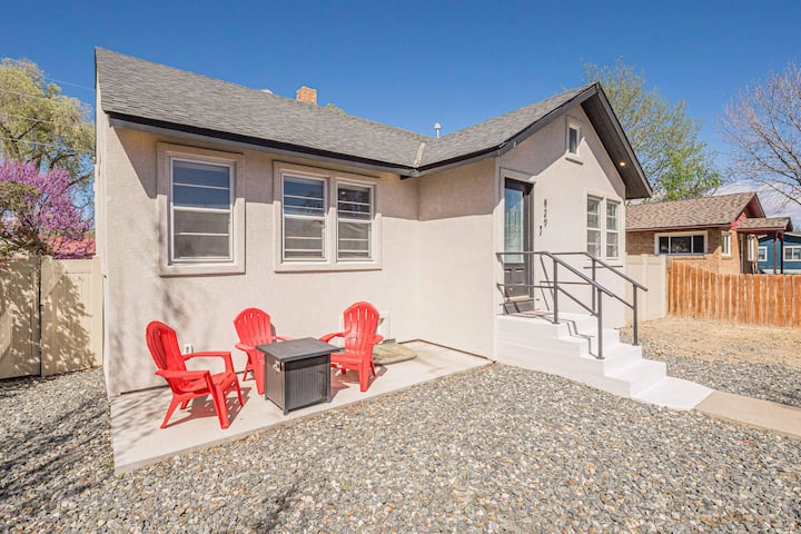 New! Starlight Stay, Downtown, Outdoor Oasis! - Fruita, CO
