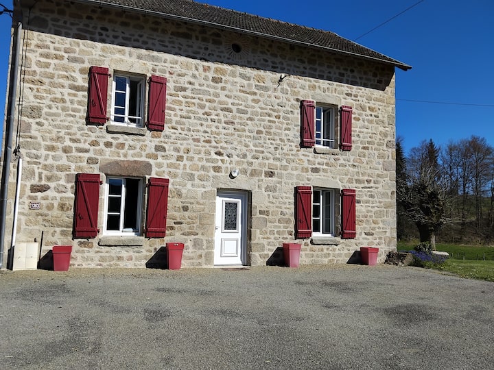 Meublé De Tourisme La Ribière à Nedde 3 éToiles - Lac de Vassivière