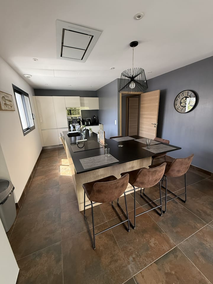 Grand Appartement Au 1 Er éTage D'une Maison - Bayona, Francia