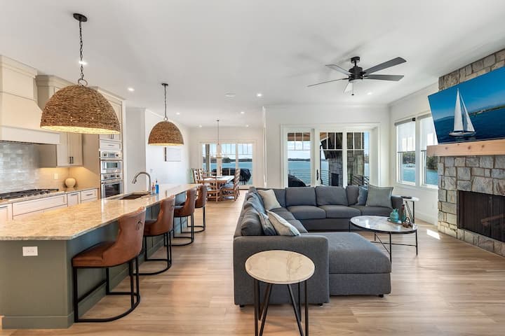 Morning Mist On Keowee - Clemson, SC