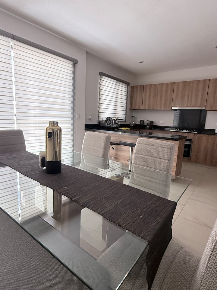 Casa En Residencial - León