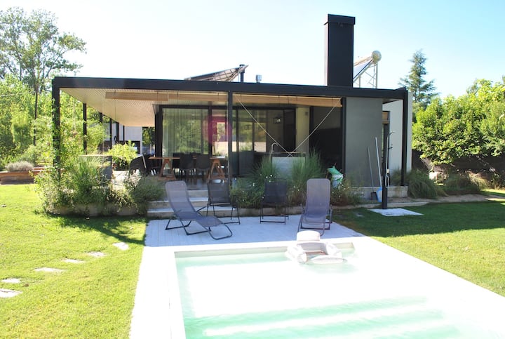 Cheznous Casaquinta 
Nuestra Casa En Mercedes - Mercedes