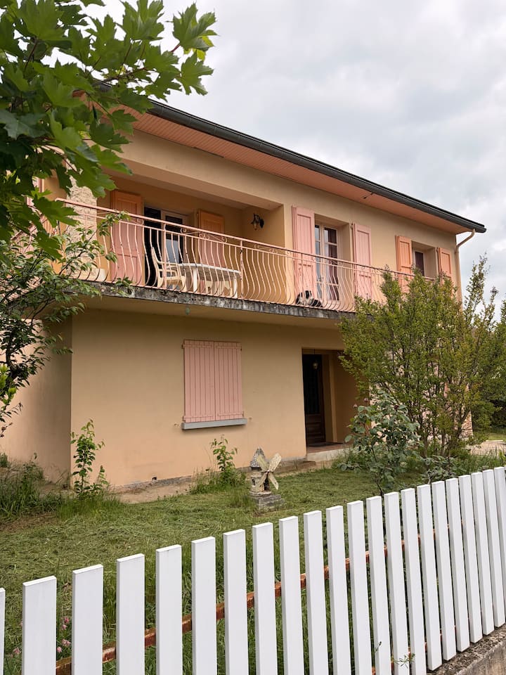 Maison Familiale Avec Jardin Et Terrasse - La Couvertoirade