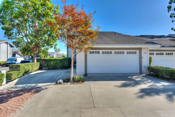 Beachside Escape | 2br + Office + Garage + Patio - San Clemente, CA