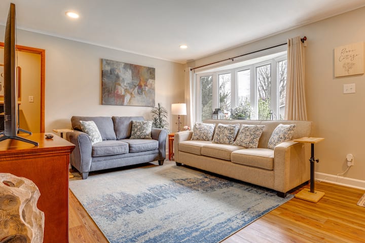 7 Mi To Mississinewa Lake! Charming Home - Miami State Recreation Area, Peru