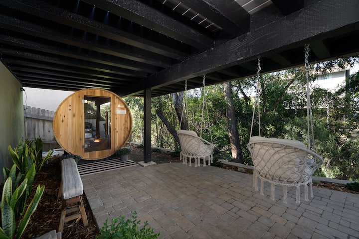 Contemporary Beach Cottage - Downtown San Clemente - 샌클레멘테